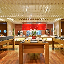 Asia Alive | Clubhotel