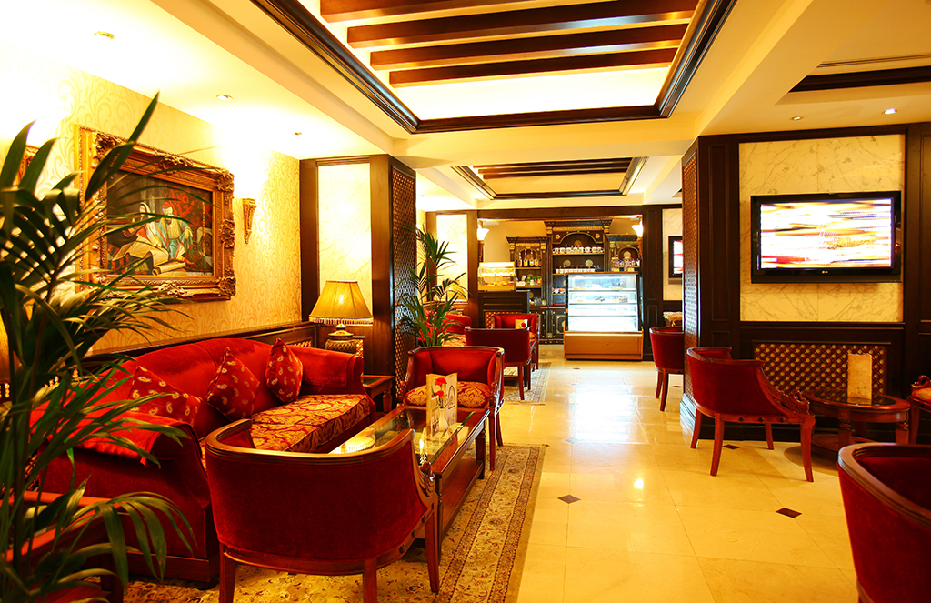 Ahlan Lounge | Clubhotel
